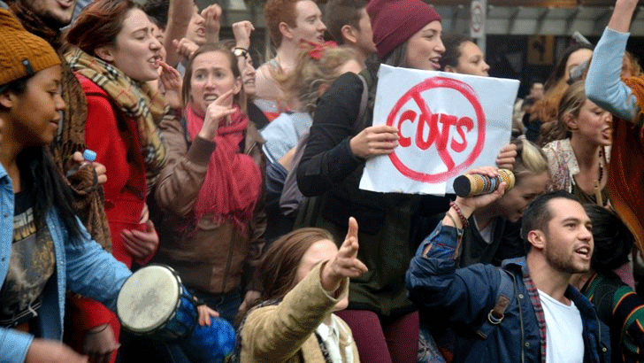 How can we fight the education cuts? | Red Flag