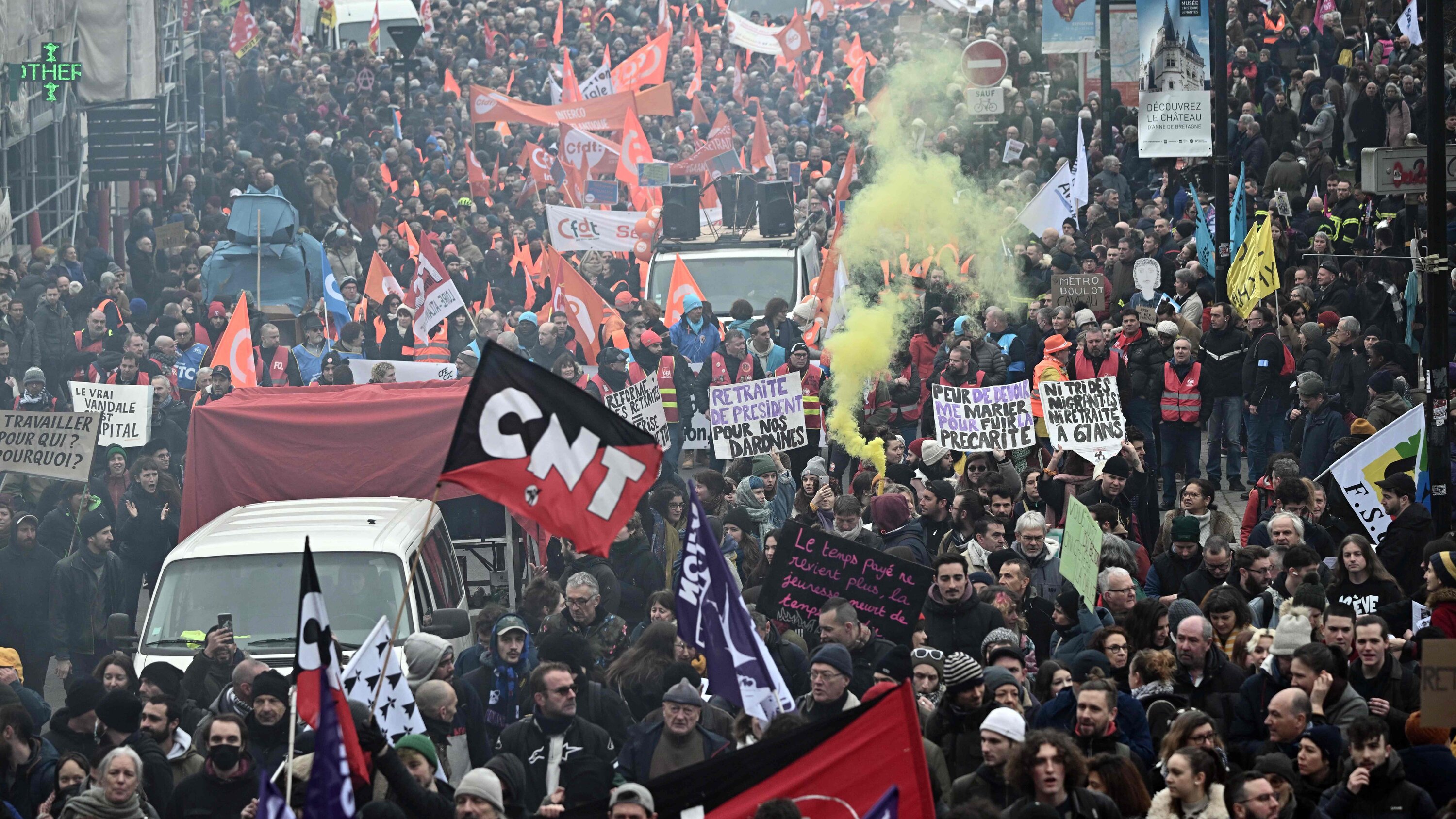 French workers raise their heads, again | Red Flag