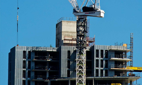 Fingers pointed wrong way in dodgy building material scandal | Red Flag