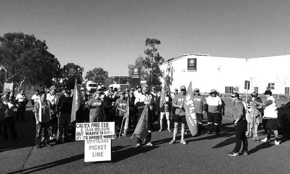 Brisbane Caltex workers on strike, union calls for solidarity | Red Flag