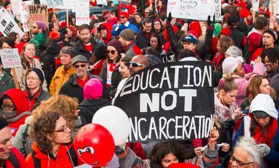 Chicago teachers show us how | Red Flag