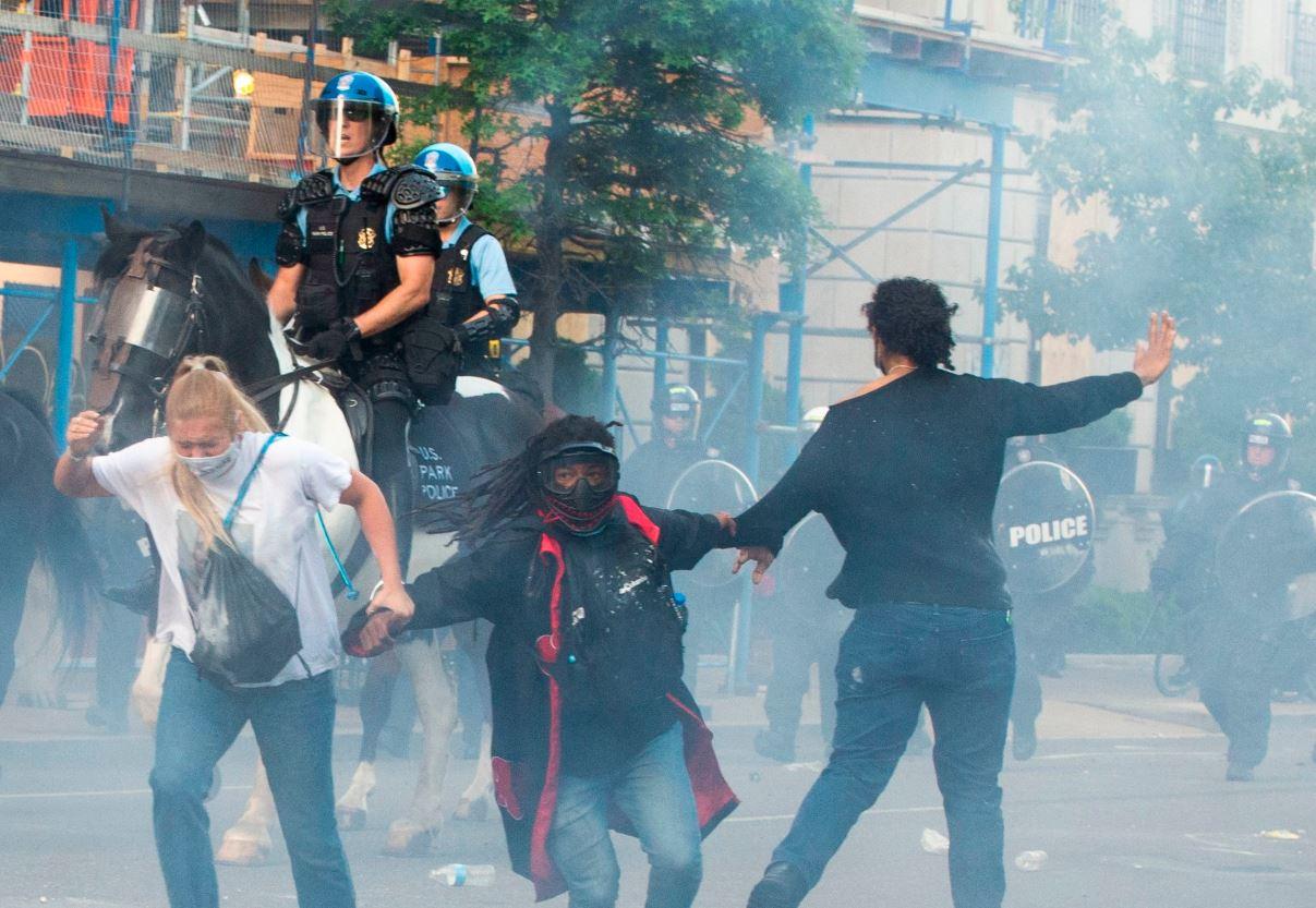 This uprising has shaken the US state. Now it's getting ready to strike ...