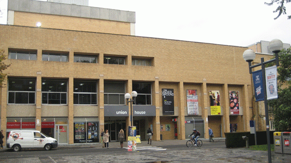 Melbourne University to demolish Union House | Red Flag